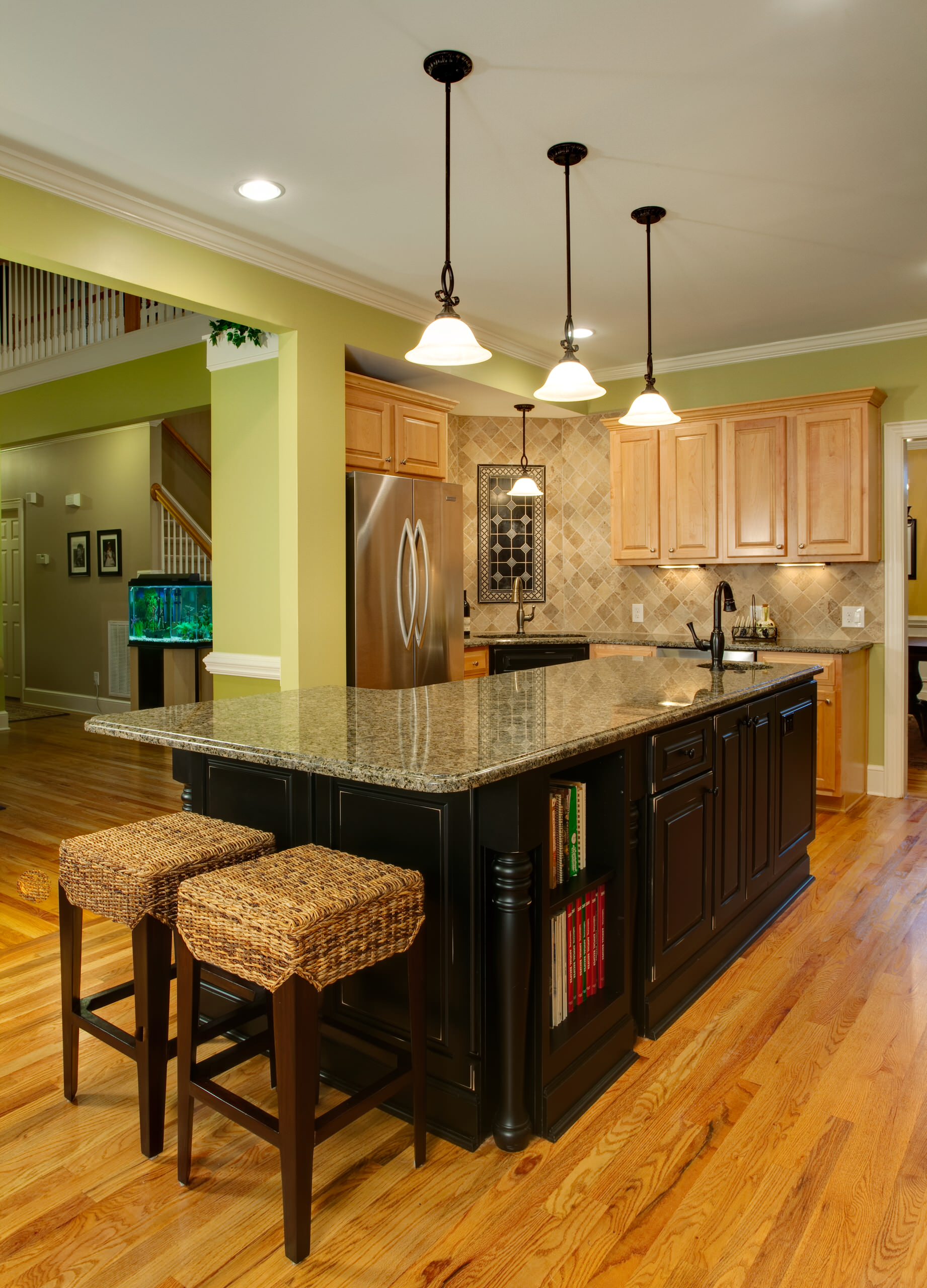 Good Paint Colors With Maple Cabinets