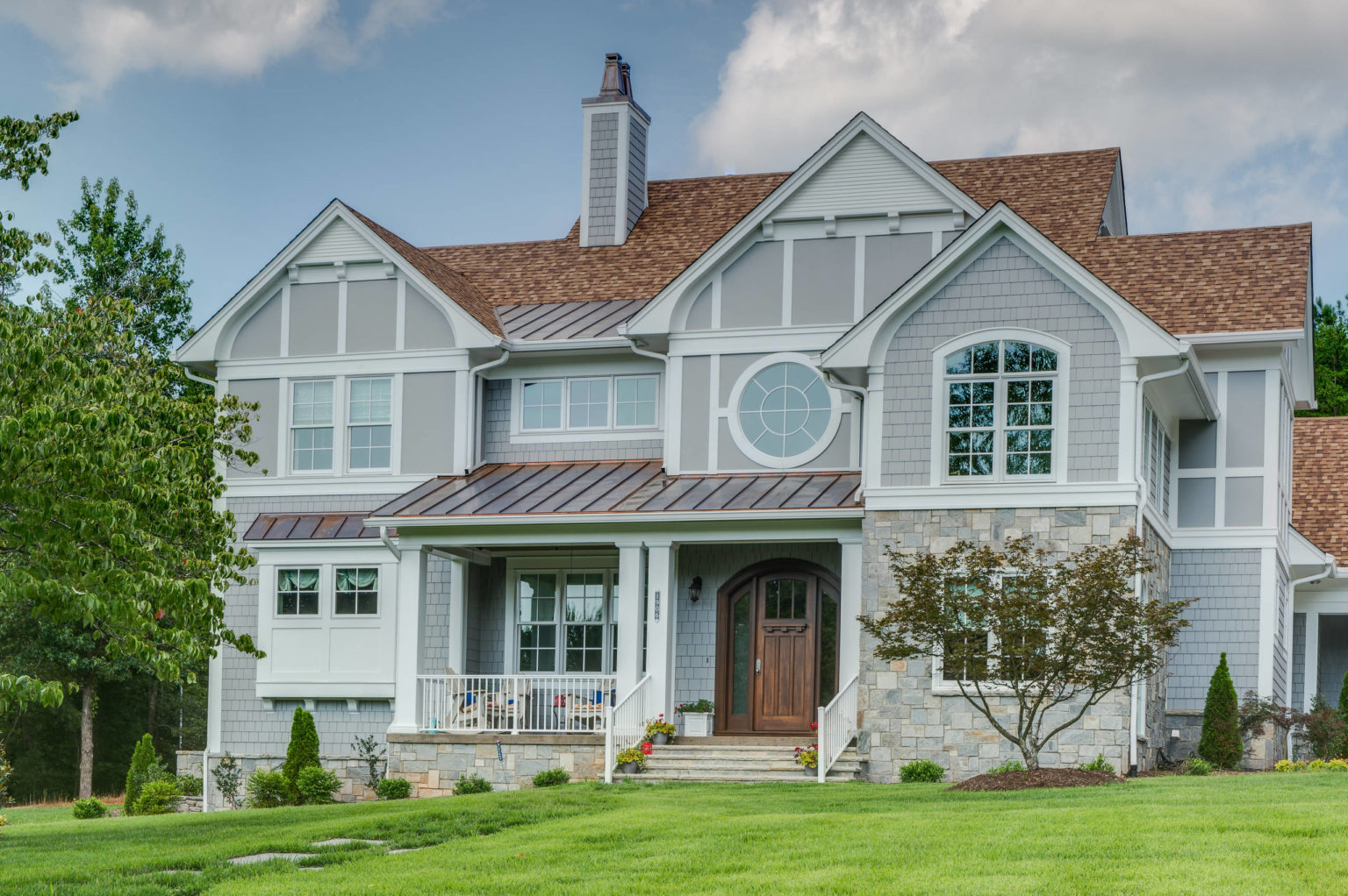 13 Extraordinary House Colors with Brown Roof for Inspirations – AprylAnn